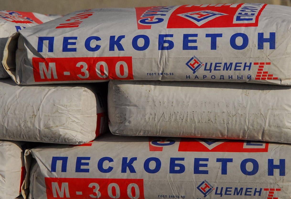 Смесь для стяжки пола М300 - как рассчитать расход пескобетона